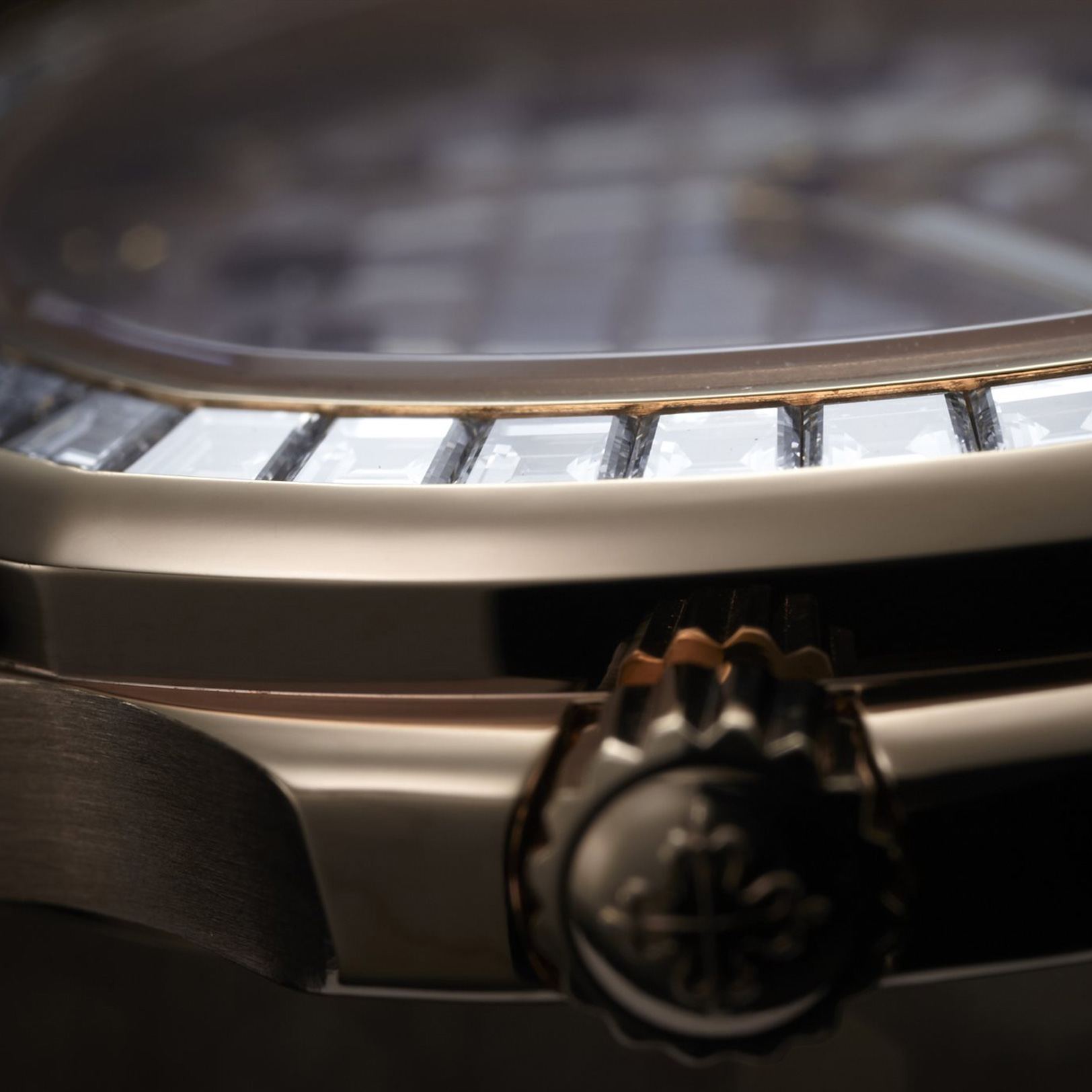 Patek Philippe Aquanaut 5072R-001 Rose Gold | The Hour Glass Official