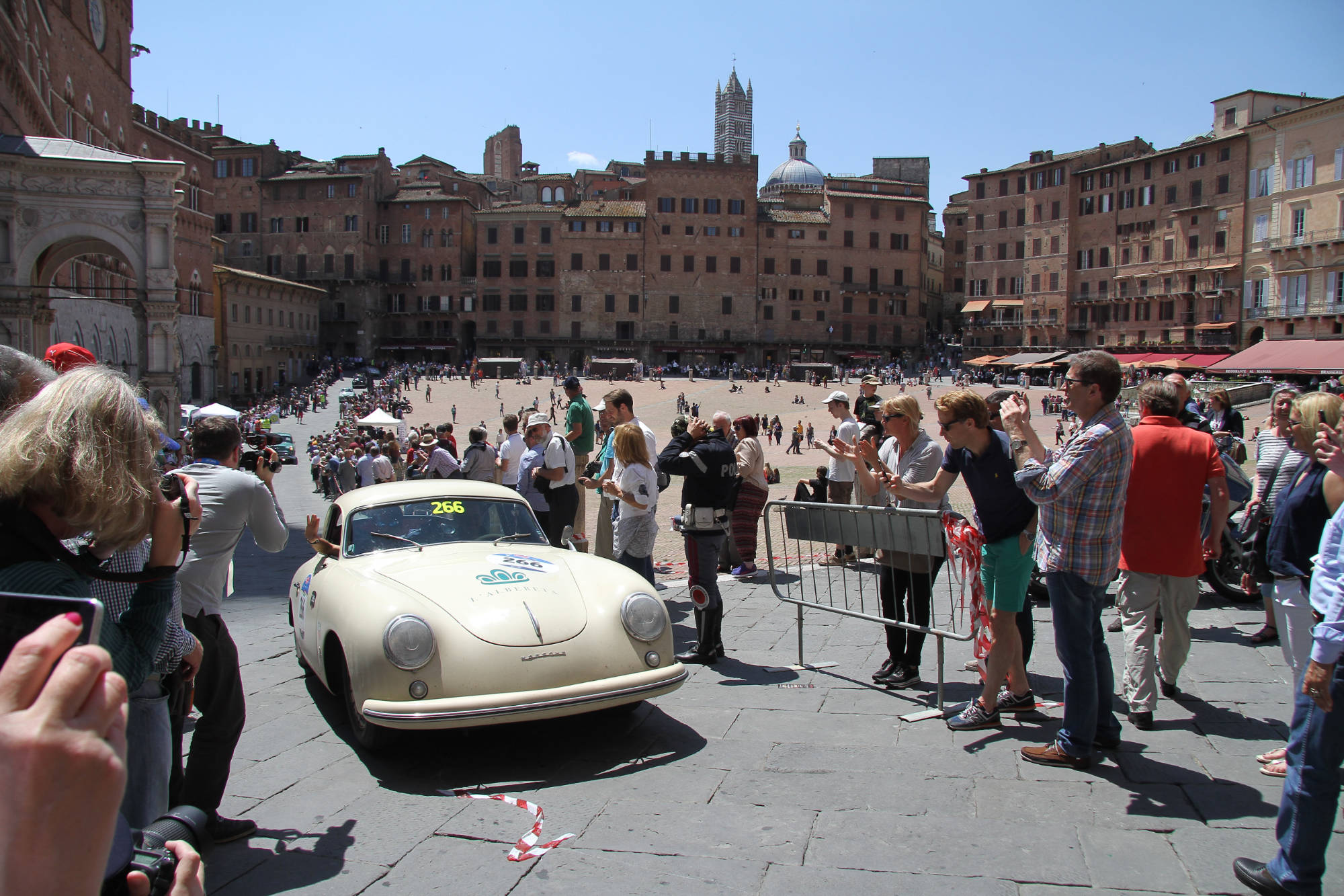 Dolce Vita on the Wrist - Chopard's Mille Miglia Race Edition | The ...